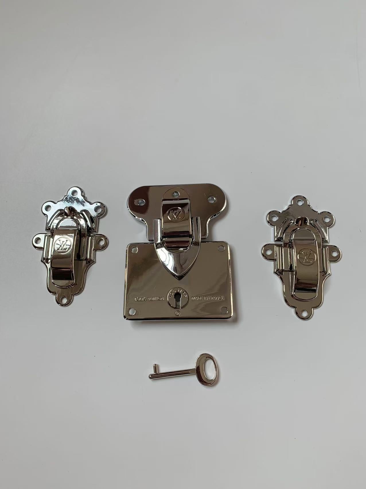 New Best Quality Sliver Alloy Material LV Locks For Handmade Box ,Bag ...